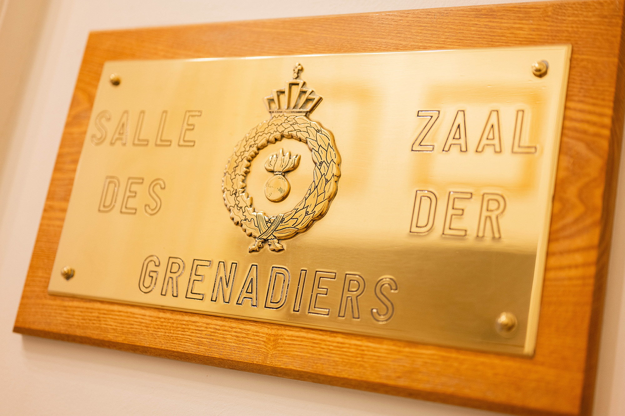 Salles du Club Prince Albert - Club privé militaire et personnel de la ...